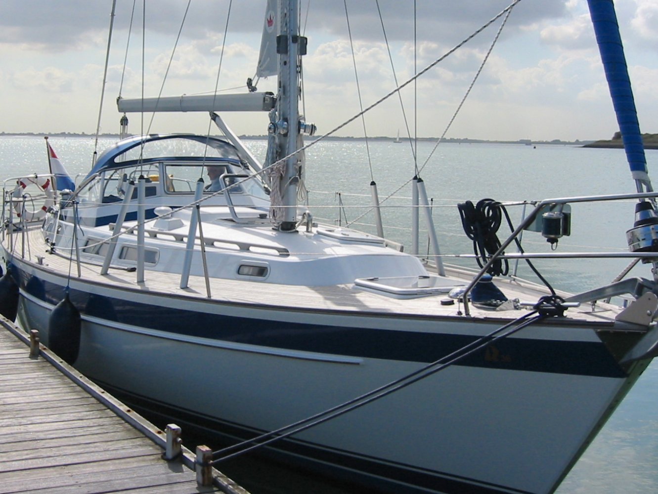Hallberg Rassy 36 Mk Ii - White Whale Yachtbrokers